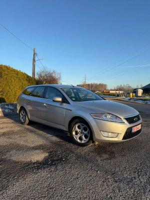 Pelēks Ford Mondeo 2008 Rīga, ar dzinēja tilpumu 2.00 L un nobraukumu 406 tūkst. km par 1750 €, foto 3 vietnē AUTOMOTO.COM.LV