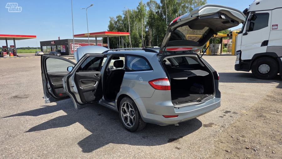 Grey Ford Mondeo 2008 in Sakiai, with an engine capacity of 2.00 L and mileage of 322 thousand km for 2000 €, photo 14 on AUTOMOTO.COM.LV