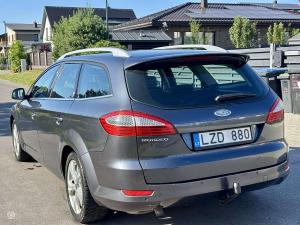 Pelēks Ford Mondeo 2008 Viļņa, ar dzinēja tilpumu 2.00 L un nobraukumu 370 tūkst. km par 2500 €, foto 6 vietnē AUTOMOTO.COM.LV