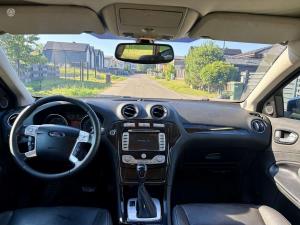 Pelēks Ford Mondeo 2008 Viļņa, ar dzinēja tilpumu 2.00 L un nobraukumu 370 tūkst. km par 2500 €, foto 11 vietnē AUTOMOTO.COM.LV