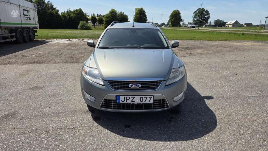 Pelēks Ford Mondeo 2008 Šakiai, ar dzinēja tilpumu 2.00 L un nobraukumu 322 tūkst. km par 2000 €, foto 4 vietnē AUTOMOTO.COM.LV
