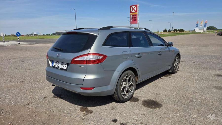 Pelēks Ford Mondeo 2008 Šakiai, ar dzinēja tilpumu 2.00 L un nobraukumu 322 tūkst. km par 2000 €, foto 7 vietnē AUTOMOTO.COM.LV