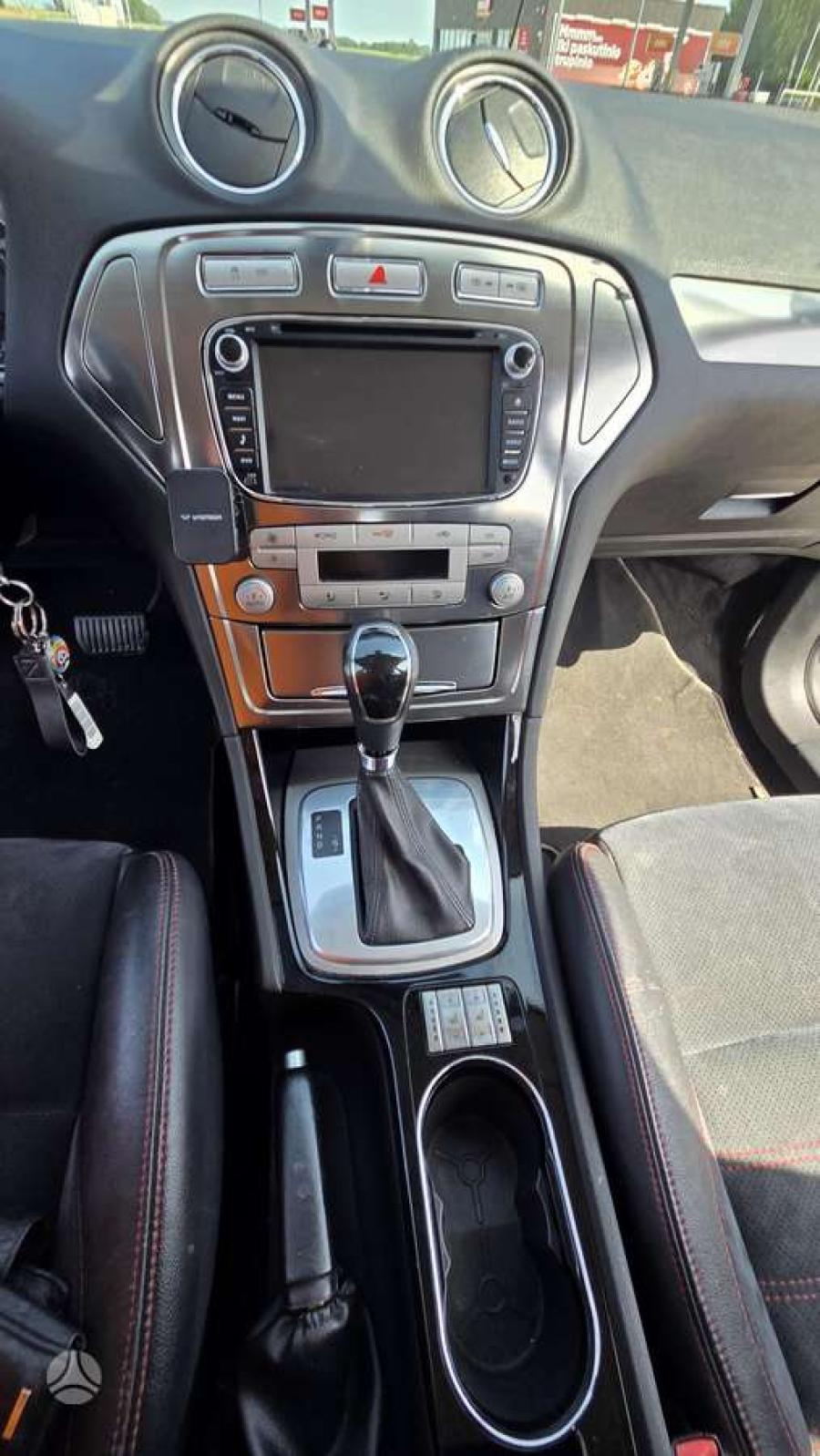 Pelēks Ford Mondeo 2008 Šakiai, ar dzinēja tilpumu 2.00 L un nobraukumu 322 tūkst. km par 2000 €, foto 17 vietnē AUTOMOTO.COM.LV
