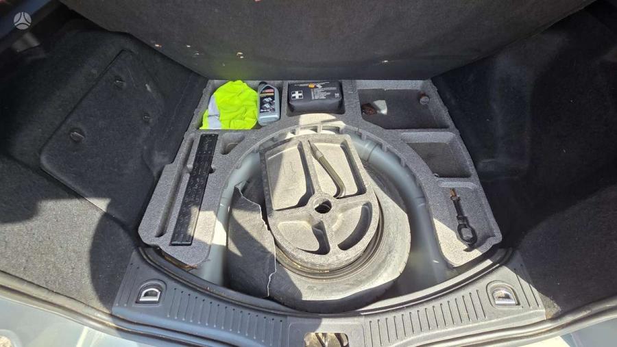 Pelēks Ford Mondeo 2008 Šakiai, ar dzinēja tilpumu 2.00 L un nobraukumu 322 tūkst. km par 2000 €, foto 26 vietnē AUTOMOTO.COM.LV