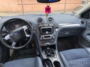 Pelēks Ford Mondeo 2008 Jelgava, ar dzinēja tilpumu 2.00 L un nobraukumu 412 tūkst. km par 1800 €, foto 5 vietnē AUTOMOTO.COM.LV