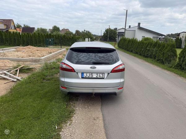Grey Ford Mondeo 2008 in Panevezys, with an engine capacity of 2.00 L and mileage of 363 thousand km for 1850 €, photo 5 on AUTOMOTO.COM.LV