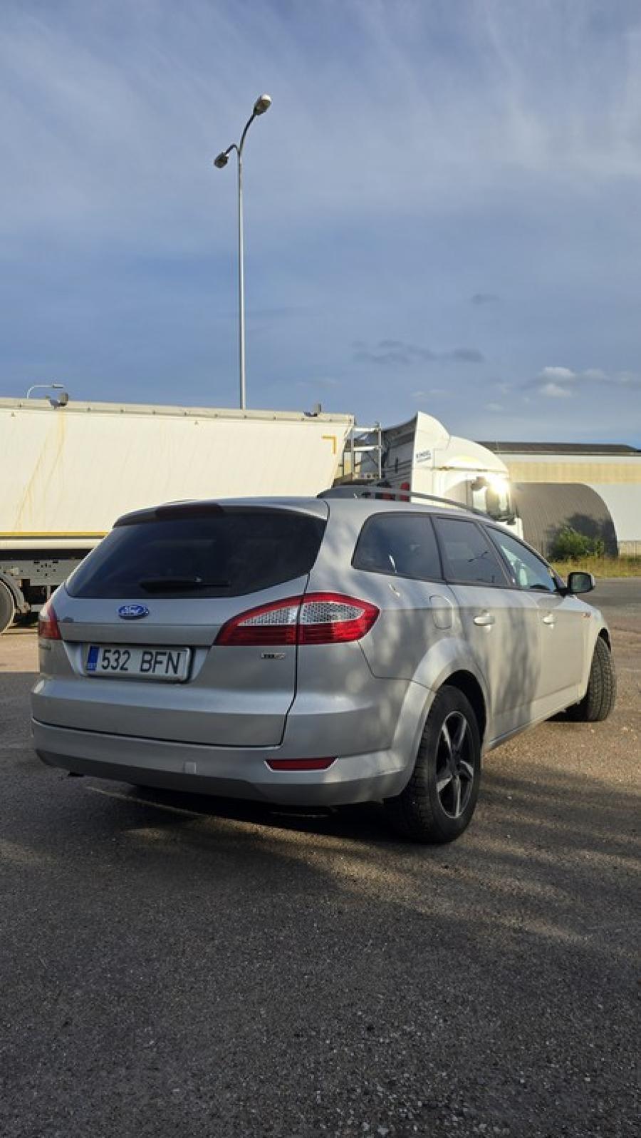 Grey Ford Mondeo 2008 in Tallinn, with an engine capacity of 2.00 L and mileage of 416 thousand km for 2500 €, photo 15 on AUTOMOTO.COM.LV
