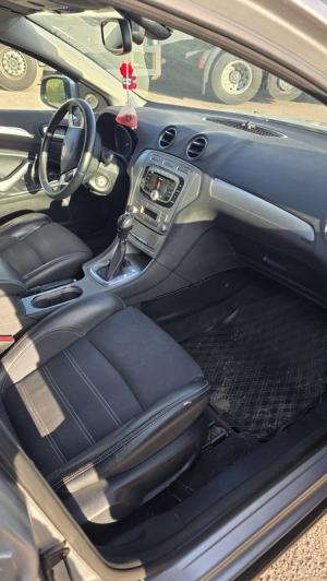 Grey Ford Mondeo 2008 in Tallinn, with an engine capacity of 2.00 L and mileage of 416 thousand km for 2500 €, photo 19 on AUTOMOTO.COM.LV