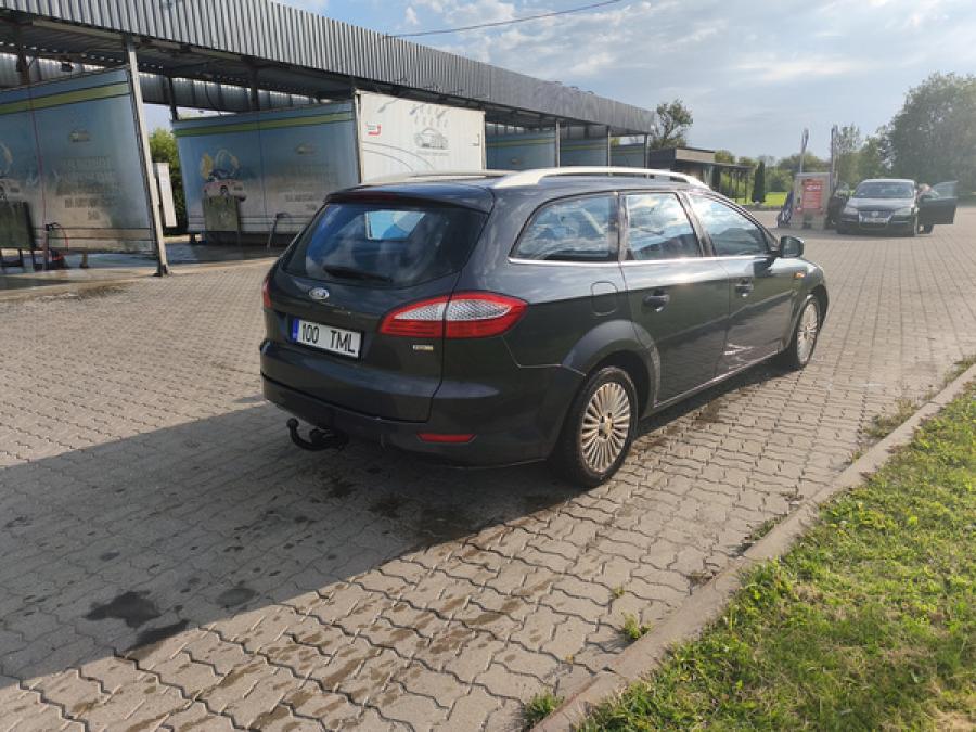 Pelēks Ford Mondeo 2008 Narva, ar dzinēja tilpumu 1.80 L un nobraukumu 323 tūkst. km par 1199 €, foto 4 vietnē AUTOMOTO.COM.LV