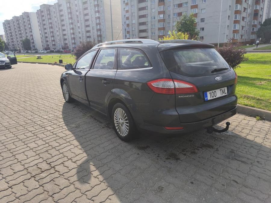 Pelēks Ford Mondeo 2008 Narva, ar dzinēja tilpumu 1.80 L un nobraukumu 323 tūkst. km par 1199 €, foto 11 vietnē AUTOMOTO.COM.LV