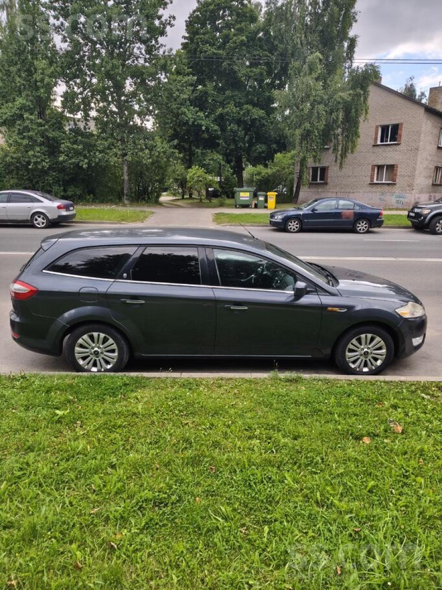 Grey Ford Mondeo 2008 in Riga, with an engine capacity of 1.80 L and mileage of 250 thousand km for 2300 €, photo 1 on AUTOMOTO.COM.LV