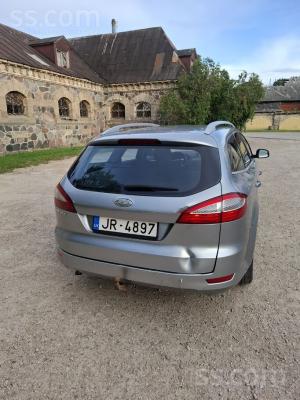 Pelēks Ford Mondeo 2008 Rīga, ar dzinēja tilpumu 2.00 L un nobraukumu 489 tūkst. km par 1000 €, foto 4 vietnē AUTOMOTO.COM.LV