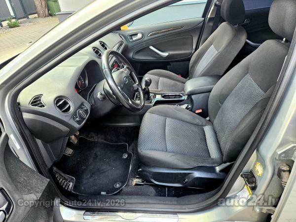 Ford Mondeo 2008 in Tallinn on AUTOMOTO.COM.LV Grey Ford Mondeo 2008 in Tallinn, with an engine capacity of 2.00 L and mileage of 275 thousand km for 1790 €, photo 9 on AUTOMOTO.COM.LV