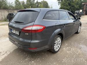 Grey Ford Mondeo 2008 in Riga, with an engine capacity of 2.00 L and mileage of 274 thousand km for 1500 €, photo 6 on AUTOMOTO.COM.LV