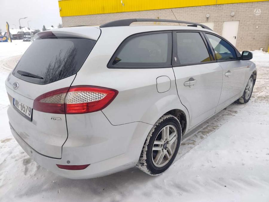 Pelēks Ford Mondeo 2009 Šauļi, ar dzinēja tilpumu 2.00 L un nobraukumu 289 tūkst. km par 2950 €, foto 8 vietnē AUTOMOTO.COM.LV
