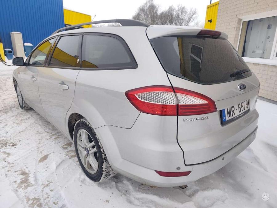 Pelēks Ford Mondeo 2009 Šauļi, ar dzinēja tilpumu 2.00 L un nobraukumu 289 tūkst. km par 2950 €, foto 12 vietnē AUTOMOTO.COM.LV