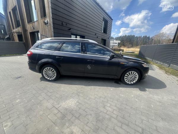 Grey Ford Mondeo 2009 in Palanga, with an engine capacity of 2.00 L and mileage of 374 thousand km for 3350 €, photo 4 on AUTOMOTO.COM.LV