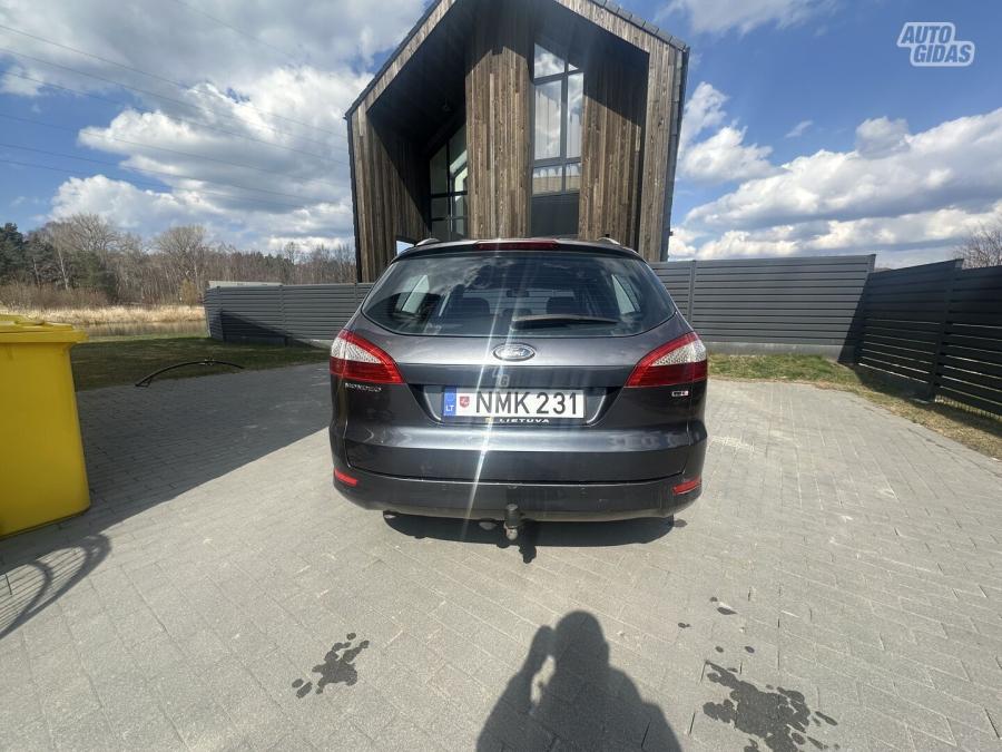 Pelēks Ford Mondeo 2009 Palanga, ar dzinēja tilpumu 2.00 L un nobraukumu 374 tūkst. km par 3350 €, foto 6 vietnē AUTOMOTO.COM.LV