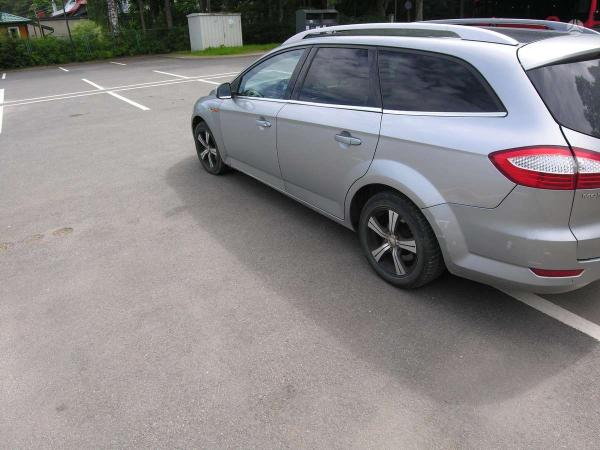 Pelēks Ford Mondeo 2009 Kauņa, ar dzinēja tilpumu 2.18 L un nobraukumu 245 tūkst. km par 2350 €, foto 3 vietnē AUTOMOTO.COM.LV