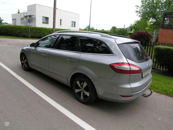 Pelēks Ford Mondeo 2009 Kauņa, ar dzinēja tilpumu 2.18 L un nobraukumu 245 tūkst. km par 2350 €, foto 10 vietnē AUTOMOTO.COM.LV