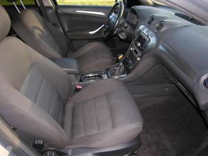 Pelēks Ford Mondeo 2009 Kauņa, ar dzinēja tilpumu 2.18 L un nobraukumu 245 tūkst. km par 2350 €, foto 32 vietnē AUTOMOTO.COM.LV