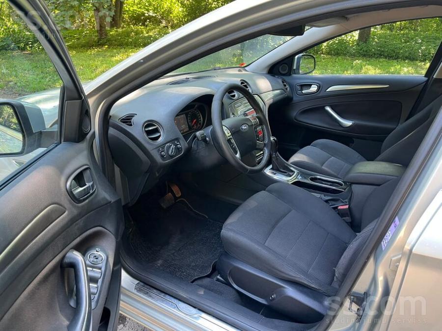 Pelēks Ford Mondeo 2009 Rīga, ar dzinēja tilpumu 2.00 L un nobraukumu 0 tūkst. km par 2899 €, foto 10 vietnē AUTOMOTO.COM.LV