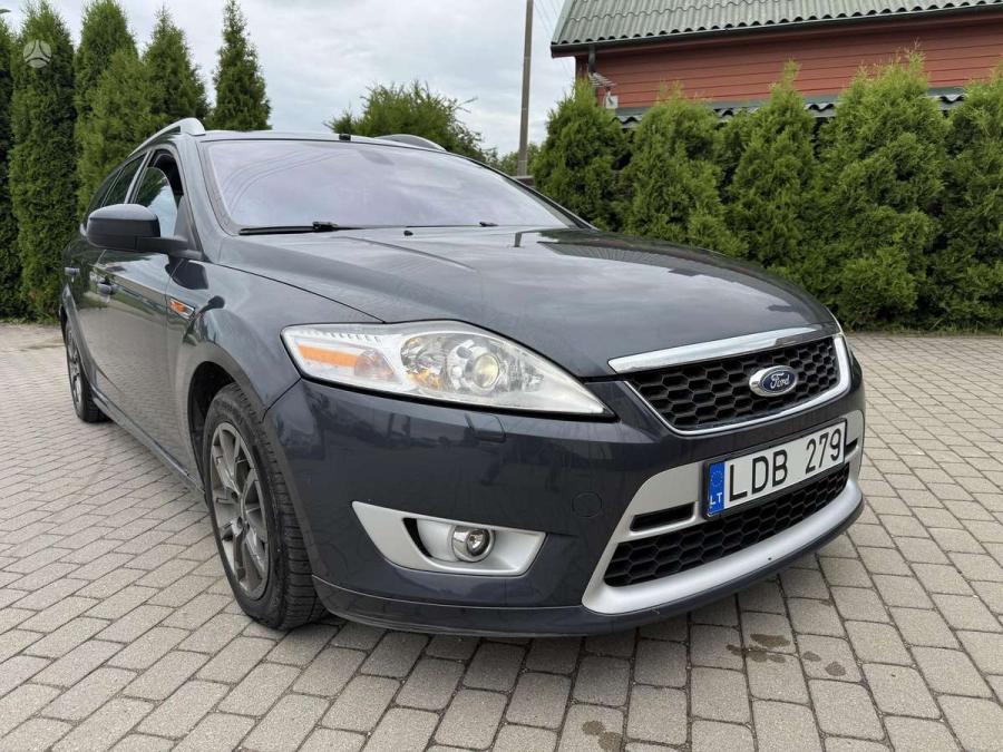 Grey Ford Mondeo 2009 in Kretinga, with an engine capacity of 2.18 L and mileage of 307 thousand km for 2395 €, photo 3 on AUTOMOTO.COM.LV