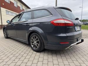 Grey Ford Mondeo 2009 in Kretinga, with an engine capacity of 2.18 L and mileage of 307 thousand km for 2395 €, photo 7 on AUTOMOTO.COM.LV