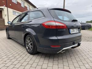 Grey Ford Mondeo 2009 in Kretinga, with an engine capacity of 2.18 L and mileage of 307 thousand km for 2395 €, photo 8 on AUTOMOTO.COM.LV