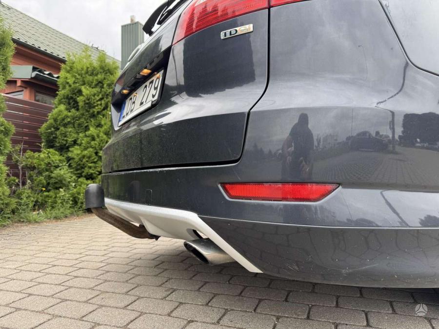 Grey Ford Mondeo 2009 in Kretinga, with an engine capacity of 2.18 L and mileage of 307 thousand km for 2395 €, photo 14 on AUTOMOTO.COM.LV