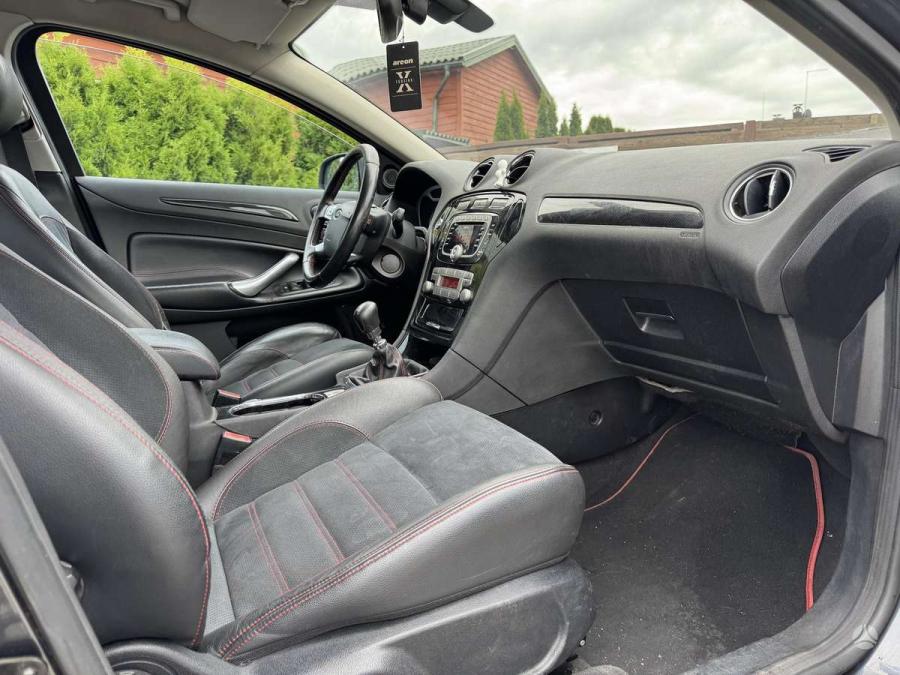 Grey Ford Mondeo 2009 in Kretinga, with an engine capacity of 2.18 L and mileage of 307 thousand km for 2395 €, photo 25 on AUTOMOTO.COM.LV