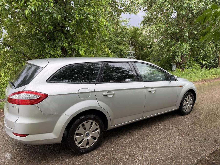 Pelēks Ford Mondeo 2009 Klaipėda, ar dzinēja tilpumu 2.00 L un nobraukumu 307 tūkst. km par 2250 €, foto 5 vietnē AUTOMOTO.COM.LV