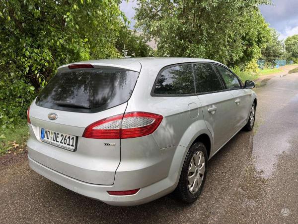 Pelēks Ford Mondeo 2009 Klaipėda, ar dzinēja tilpumu 2.00 L un nobraukumu 307 tūkst. km par 2250 €, foto 5 vietnē AUTOMOTO.COM.LV