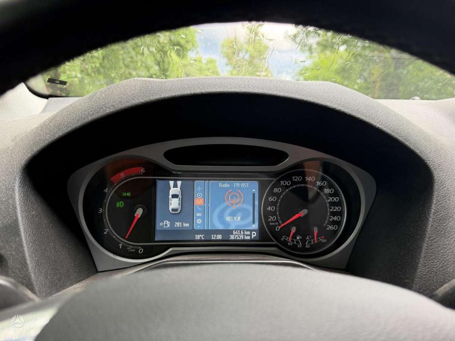 Pelēks Ford Mondeo 2009 Klaipėda, ar dzinēja tilpumu 2.00 L un nobraukumu 307 tūkst. km par 2250 €, foto 15 vietnē AUTOMOTO.COM.LV