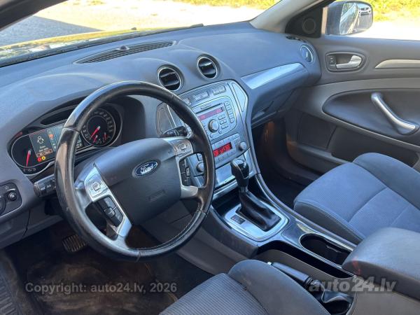 Pelēks Ford Mondeo 2009 Tallina, ar dzinēja tilpumu 2.00 L un nobraukumu 380 tūkst. km par 1999 €, foto 7 vietnē AUTOMOTO.COM.LV