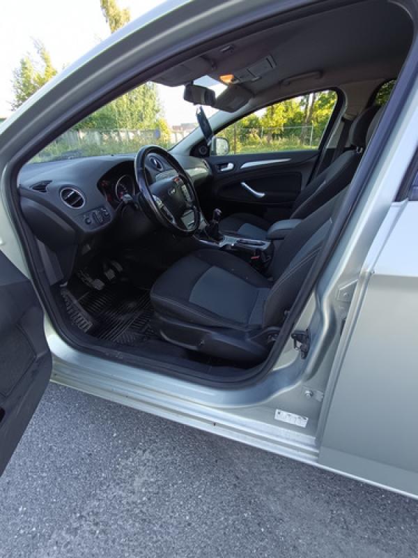 Grey Ford Mondeo 2009 in Johvi, with an engine capacity of 1.80 L and mileage of 416 thousand km for 1299 €, photo 8 on AUTOMOTO.COM.LV