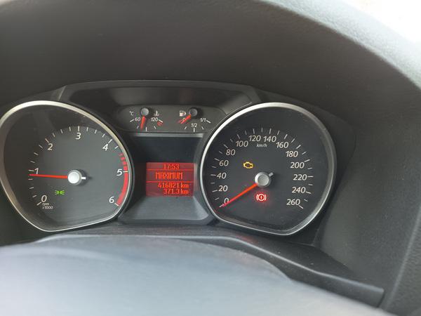 Grey Ford Mondeo 2009 in Johvi, with an engine capacity of 1.80 L and mileage of 416 thousand km for 1299 €, photo 9 on AUTOMOTO.COM.LV