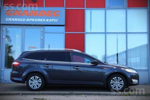 Pelēks Ford Mondeo 2009 Rīga, ar dzinēja tilpumu 1.80 L un nobraukumu 366 tūkst. km par 2795 €, foto 4 vietnē AUTOMOTO.COM.LV