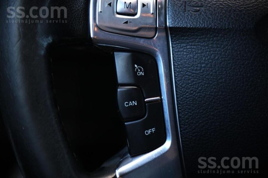 Pelēks Ford Mondeo 2009 Rīga, ar dzinēja tilpumu 1.80 L un nobraukumu 366 tūkst. km par 2795 €, foto 19 vietnē AUTOMOTO.COM.LV