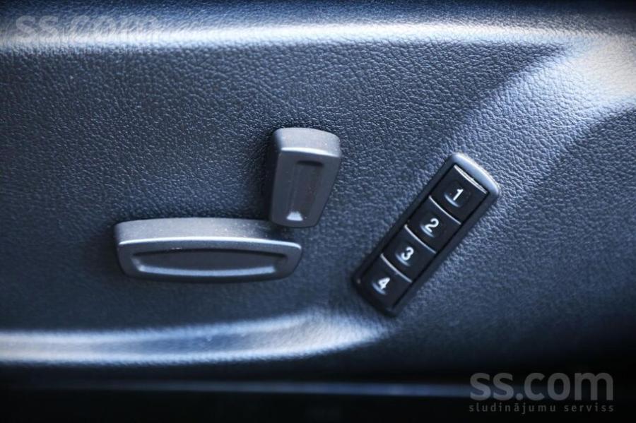 Pelēks Ford Mondeo 2009 Rīga, ar dzinēja tilpumu 1.80 L un nobraukumu 366 tūkst. km par 2795 €, foto 20 vietnē AUTOMOTO.COM.LV