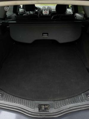 Grey Ford Mondeo 2009 in Kretinga, with an engine capacity of 1.75 L and mileage of 307 thousand km for 2300 €, photo 10 on AUTOMOTO.COM.LV