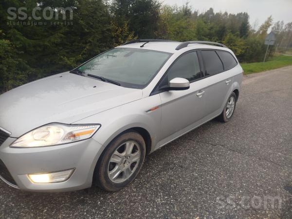 Grey Ford Mondeo 2009 in Riga, with an engine capacity of 2.00 L and mileage of 325 thousand km for 1400 €, photo 3 on AUTOMOTO.COM.LV