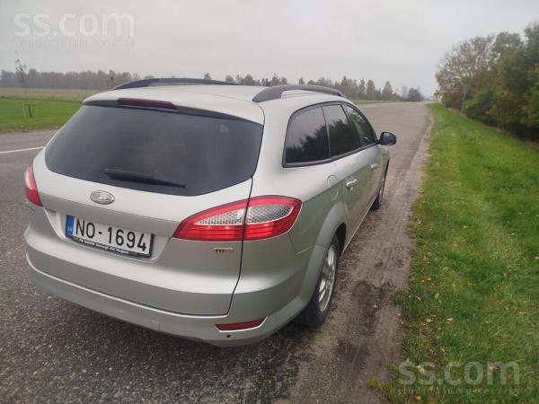 Grey Ford Mondeo 2009 in Riga, with an engine capacity of 2.00 L and mileage of 325 thousand km for 1400 €, photo 5 on AUTOMOTO.COM.LV