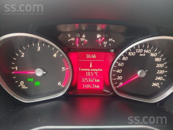 Grey Ford Mondeo 2009 in Riga, with an engine capacity of 2.00 L and mileage of 325 thousand km for 1400 €, photo 9 on AUTOMOTO.COM.LV