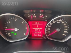 Grey Ford Mondeo 2009 in Riga, with an engine capacity of 2.00 L and mileage of 325 thousand km for 1400 €, photo 9 on AUTOMOTO.COM.LV