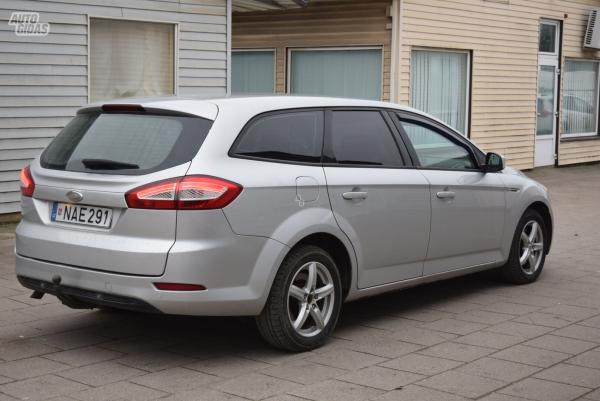 Pelēks Ford Mondeo 2010 Viļņa, ar dzinēja tilpumu 2.00 L un nobraukumu 291 tūkst. km par 3950 €, foto 4 vietnē AUTOMOTO.COM.LV