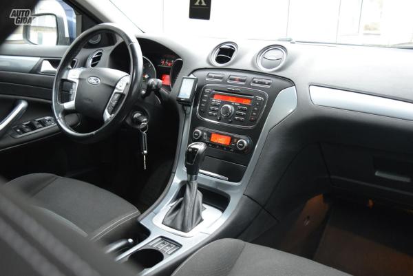 Pelēks Ford Mondeo 2010 Viļņa, ar dzinēja tilpumu 2.00 L un nobraukumu 291 tūkst. km par 3950 €, foto 10 vietnē AUTOMOTO.COM.LV