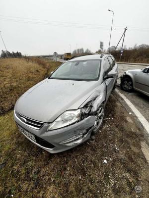 Grey Ford Mondeo 2010 in Vilnius, with an engine capacity of 2.00 L and mileage of 200 thousand km for 2000 €, photo  on AUTOMOTO.COM.LV