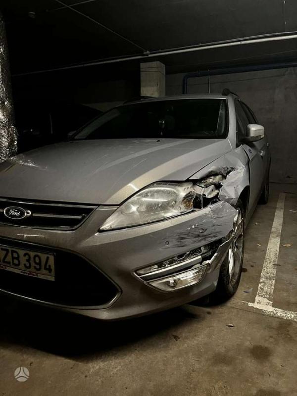 Grey Ford Mondeo 2010 in Vilnius, with an engine capacity of 2.00 L and mileage of 200 thousand km for 2000 €, photo 6 on AUTOMOTO.COM.LV