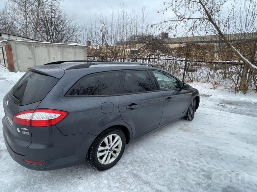 Pelēks Ford Mondeo 2010 Rīga, ar dzinēja tilpumu 2.00 L un nobraukumu 503 tūkst. km par 1700 €, foto 3 vietnē AUTOMOTO.COM.LV